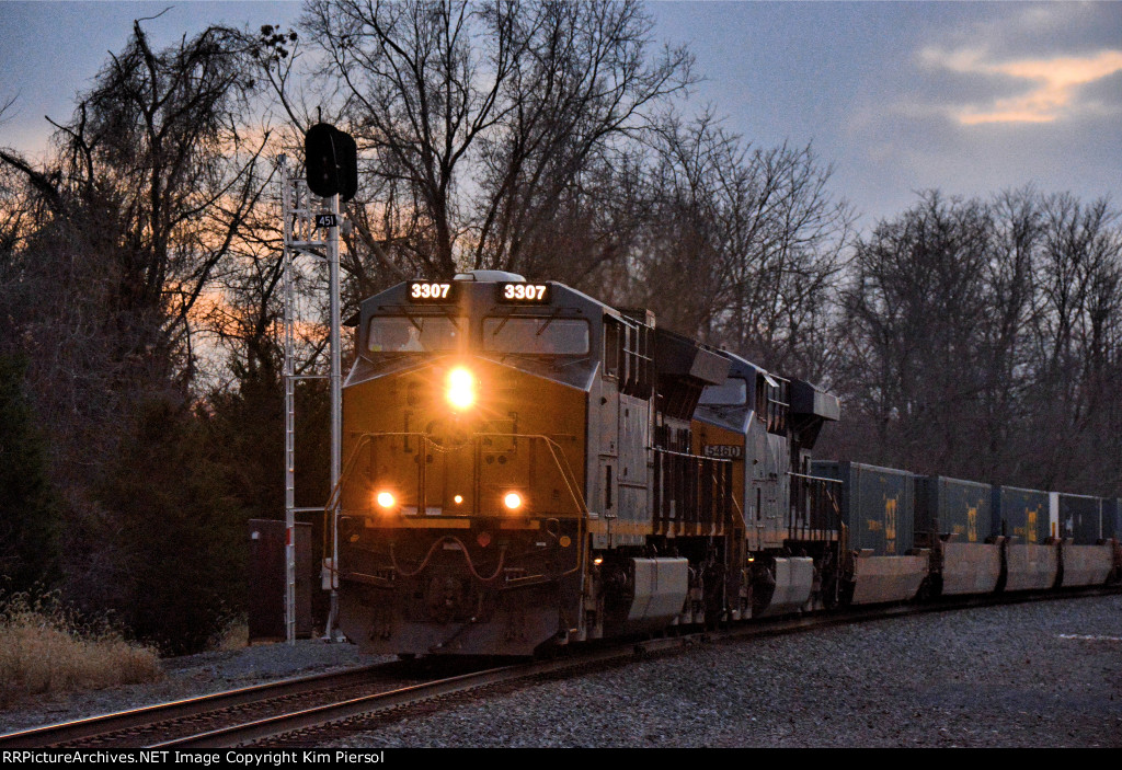CSX 3307 Q192